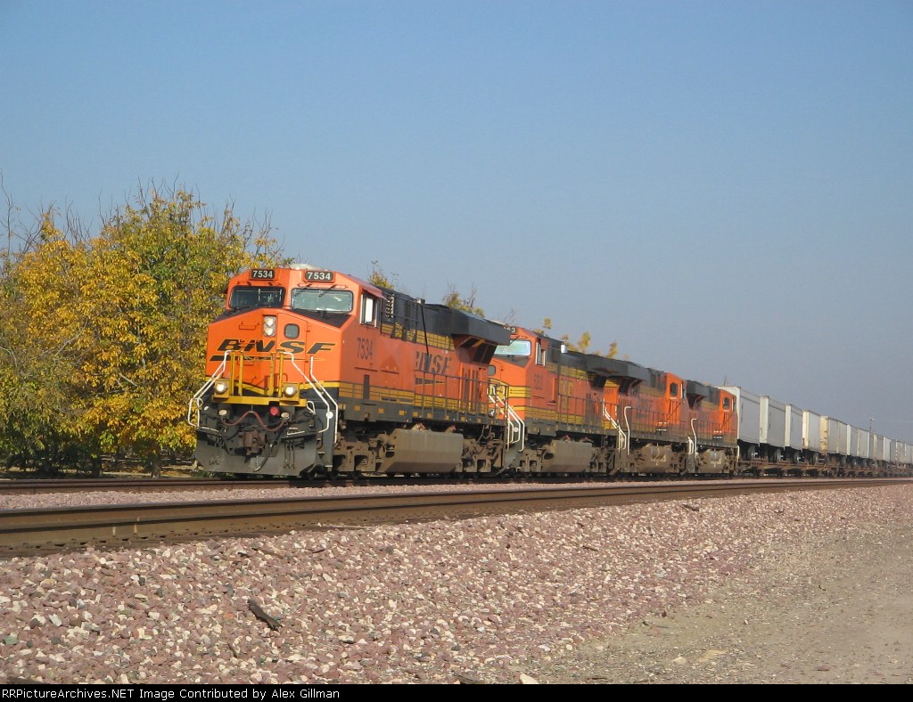 BNSF 7534 East